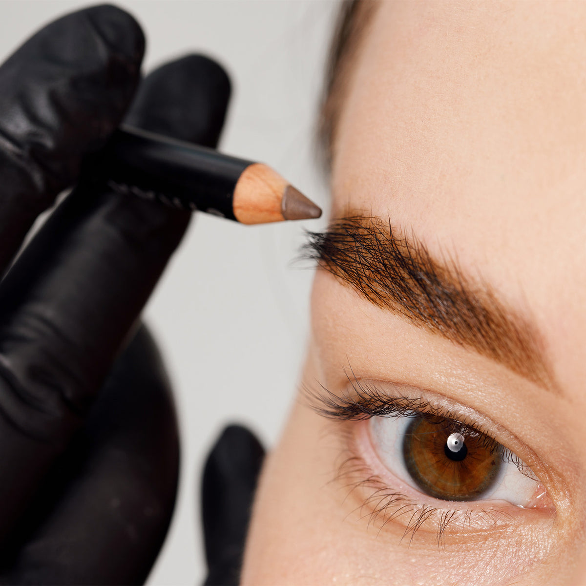 how to draw eyebrows for blondes