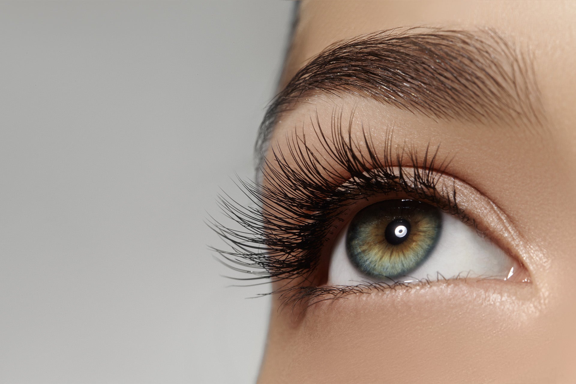 How to get long eyelashes in 1 week? | L'Atelier du Sourcil